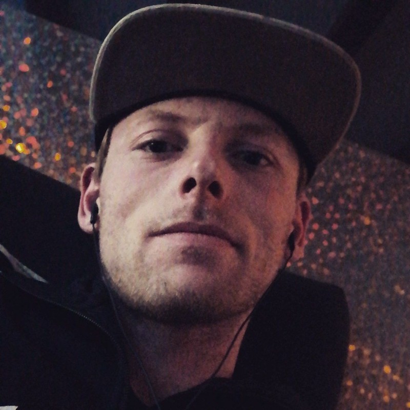 Robert 👻 (@storz91) | Snapchat Stories, Spotlight & Lenses