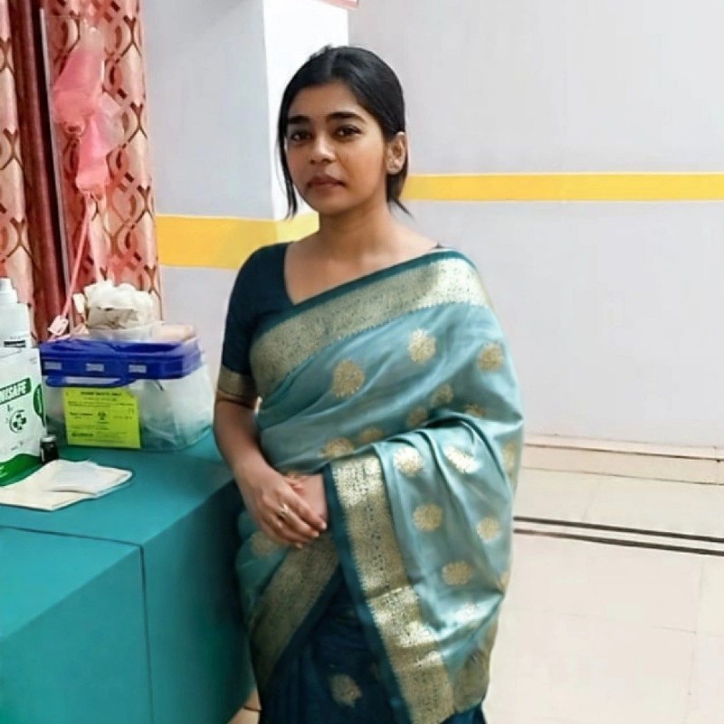 Tanya Yadav 🥀 (@student6997) | Snapchat Stories, Spotlight & Lenses