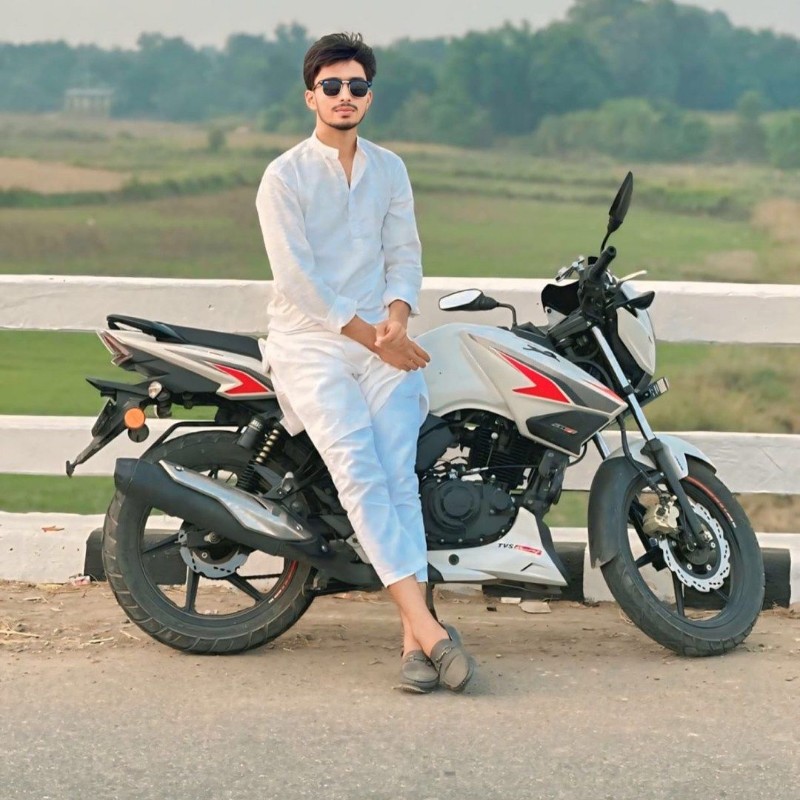 Stylish Shk _4u (@stylishshk25) | Snapchat Stories, Spotlight & Lenses