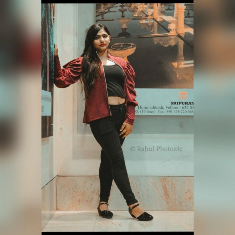 Manisha Jaiswal (@stylishticmannu) | Snapchat Stories, Spotlight & Lenses