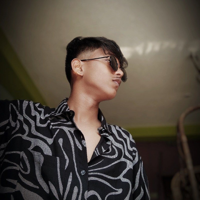 Subham Swain (@subham09s) | Snapchat Stories, Spotlight & Lenses