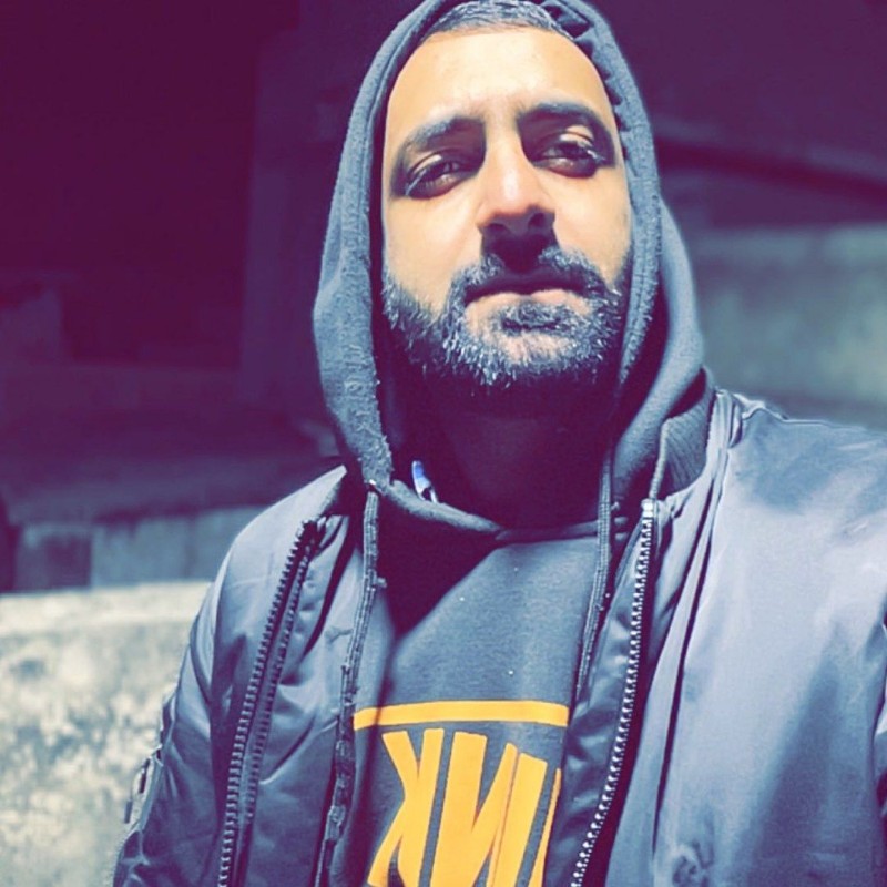 Sheikh Umer(@sumer297) | เรื่องราว Snapchat ตลอดจน Spotlight และเลนส์