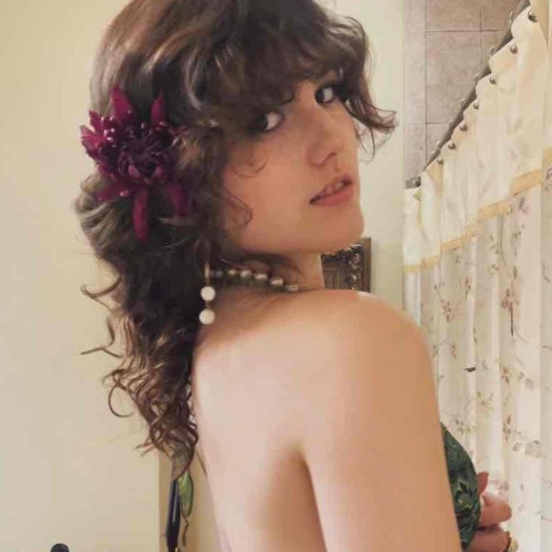 summer (@summer_fayee) | Snapchat Stories, Spotlight & Lenses