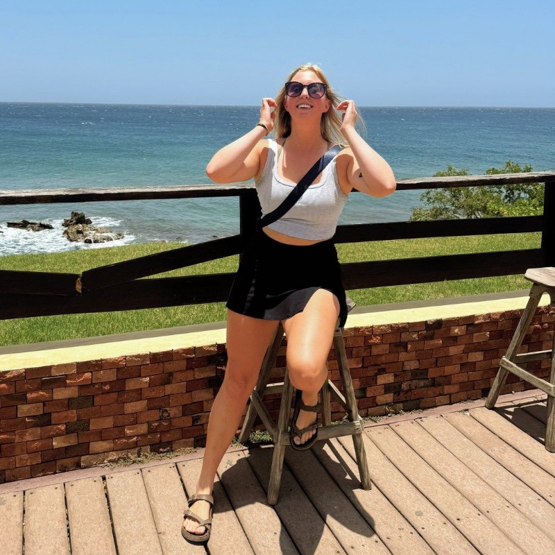 Summer Renee (@summerrenee16) | Snapchat Stories, Spotlight & Lenses