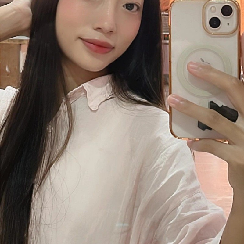 sung_j (@sungla_jamirr) | Snapchat Stories, Spotlight & Lenses