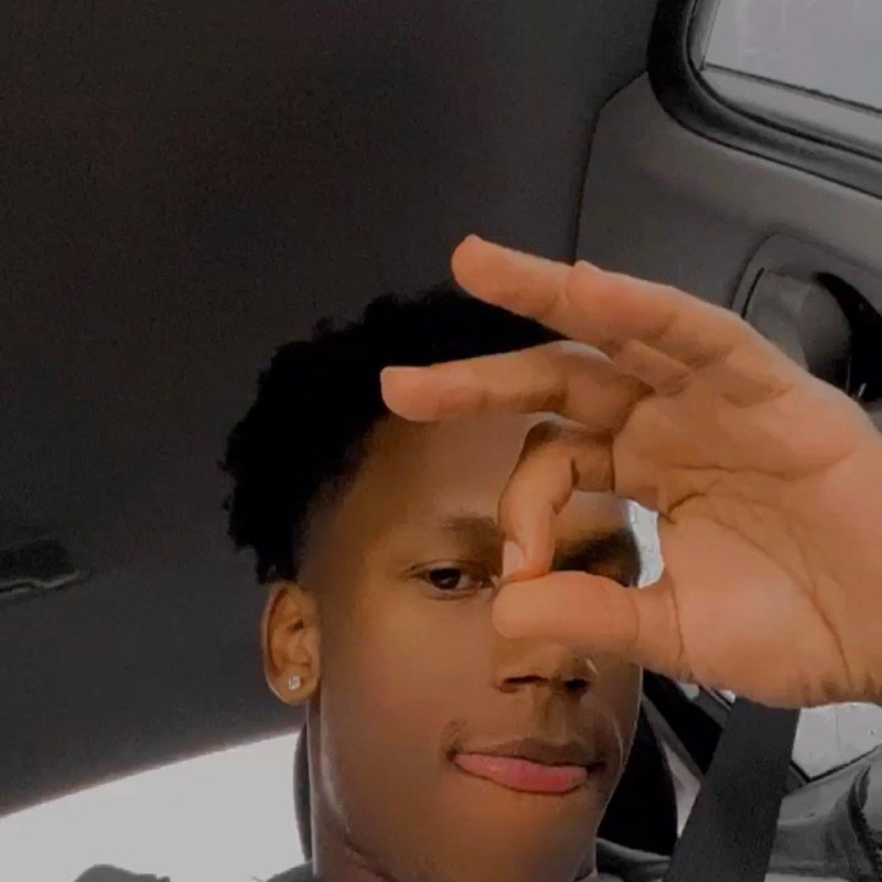 Gvldtez (@supcortez) | Snapchat Stories, Spotlight & Lenses