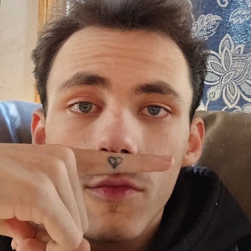 supercracker417 (@supercracker417) | Snapchat Stories, Spotlight & Lenses