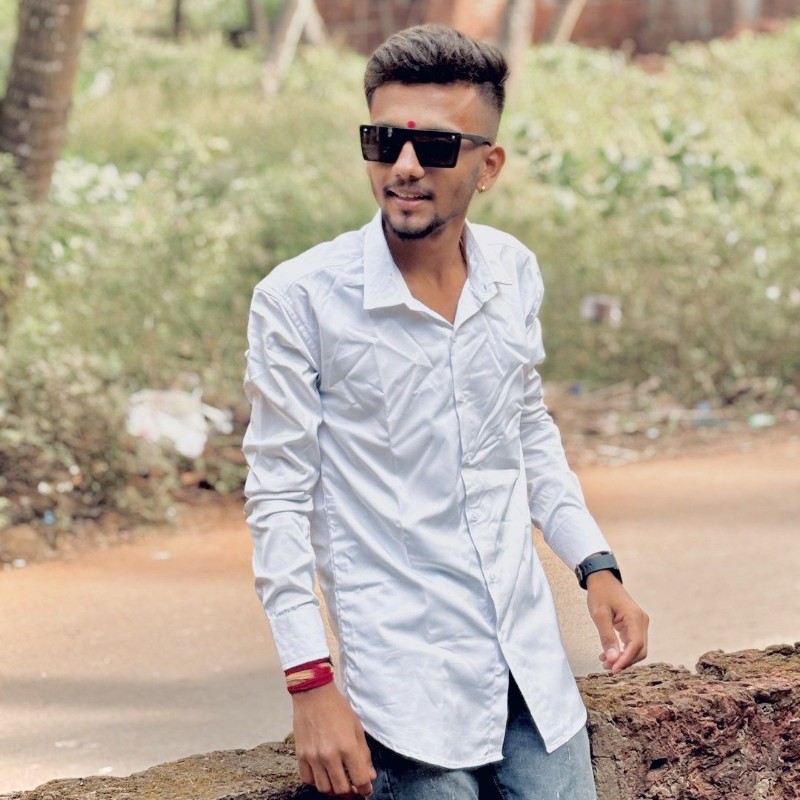 🤴🏻 (@surajj_97) | Snapchat Stories, Spotlight & Lenses