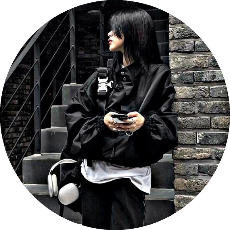 ♡𝓩 ز♡ (@suspended-girl) | Snapchat Stories, Spotlight & Lenses