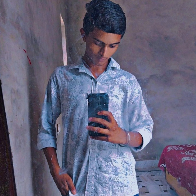 Dhruv Swami 🤘 (@swamiboysim2025) | Snapchat Stories, Spotlight & Lenses