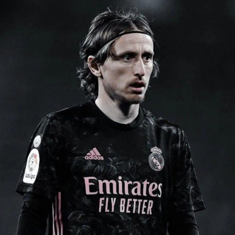 o.البرنـ،،،ــس.o$~`][ (@sy.1997r) | Snapchat Stories, Spotlight & Lenses