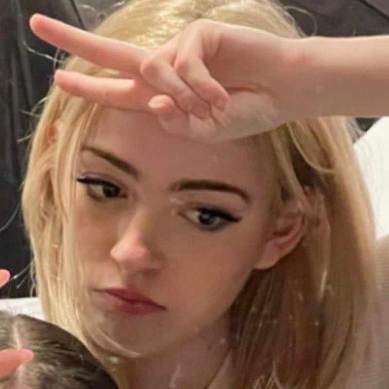 Sylvee (@sylveey) | Snapchat Stories, Spotlight & Lenses