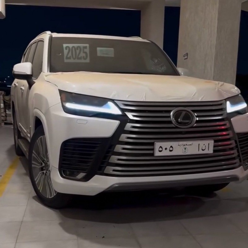 🏂 𝐌 . 𝟓 𝟎 𝟓 (@t-eevv) | Snapchat Stories, Spotlight & Lenses