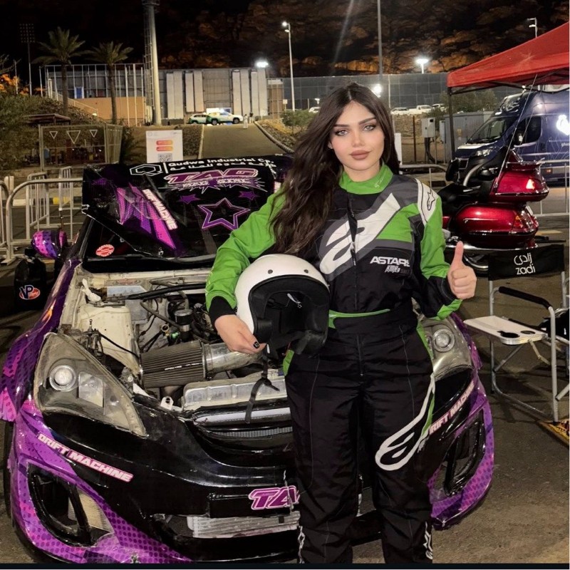 تغريد بسام 🔱TAG (@tag_mus) | Snapchat Stories, Spotlight & Lenses