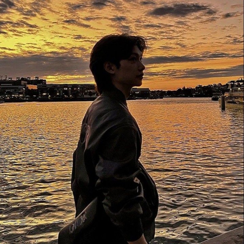 ️펠릭스 ️ (@talia20251737) | Snapchat Stories, Spotlight & Lenses