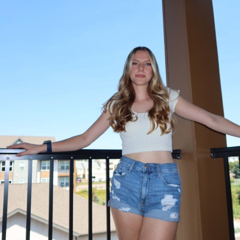 Talisa (@talisamountain) | Snapchat Stories, Spotlight & Lenses