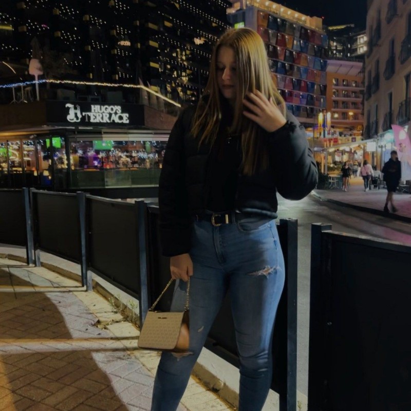 Phoebe Ellul🪬🧿 (@tarrucky) | Snapchat Stories, Spotlight & Lenses