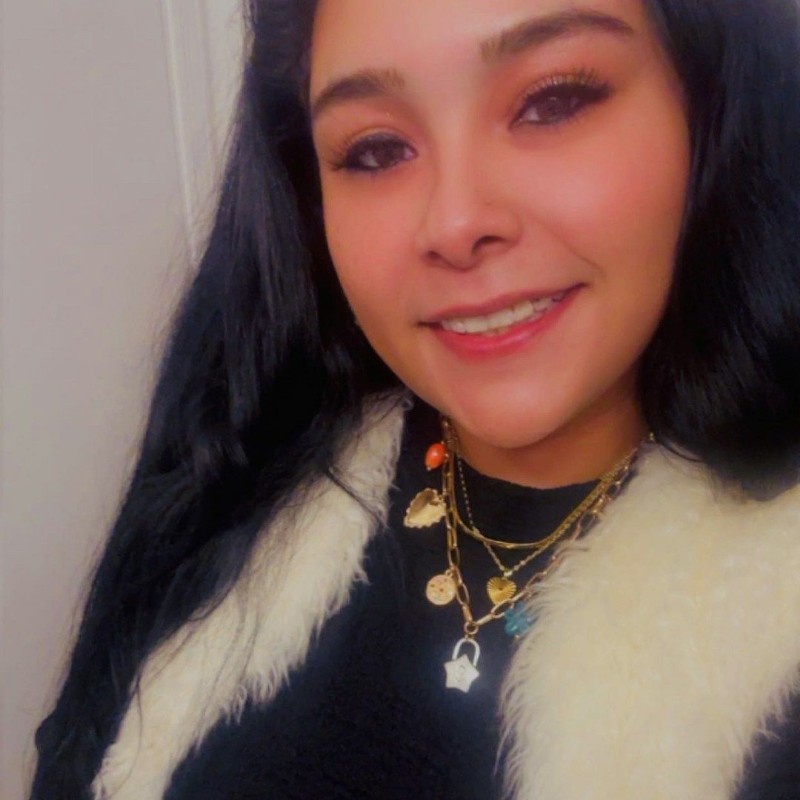 Tatiana Torres (@tati_torres27) | Snapchat Stories, Spotlight & Lenses