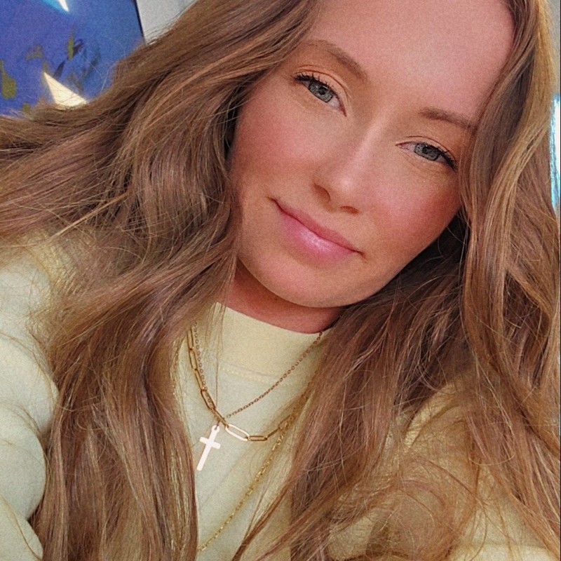 𝕋𝕒𝕪𝕝𝕠𝕣 (@taylor_r97) | Snapchat Stories, Spotlight & Lenses