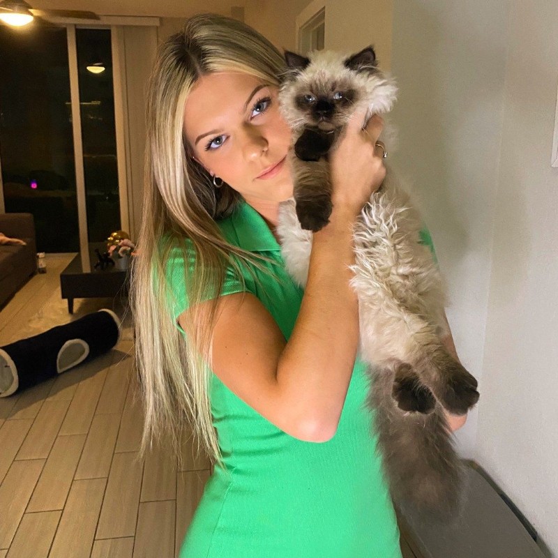 taylor grieb (@taylorgrieb) | Snapchat Stories, Spotlight & Lenses