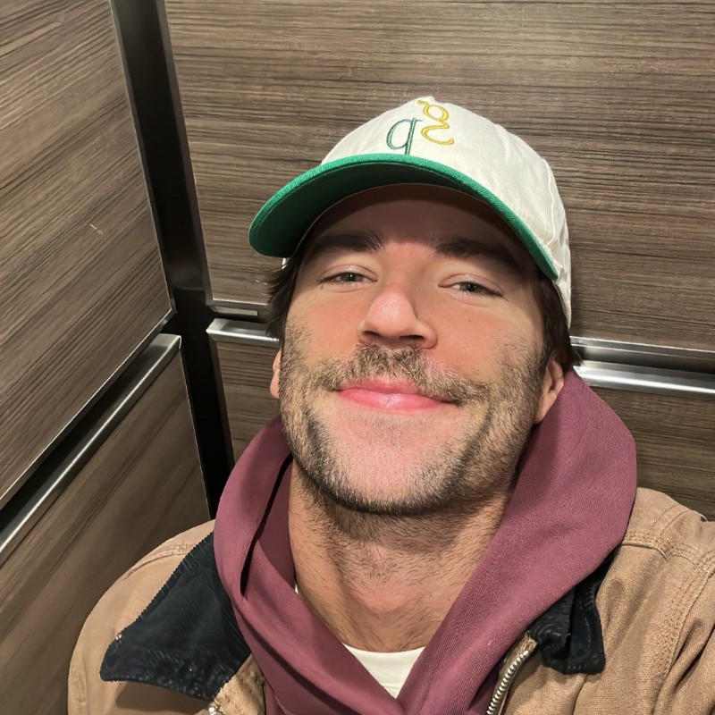 Taylor Phillips (@taylorjphillips) | Snapchat Stories, Spotlight & Lenses