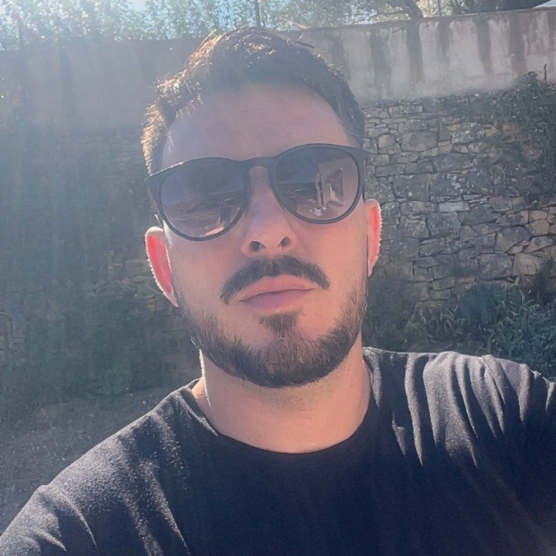 Taylor (@taylormarleybhl) | Snapchat Stories, Spotlight & Lenses