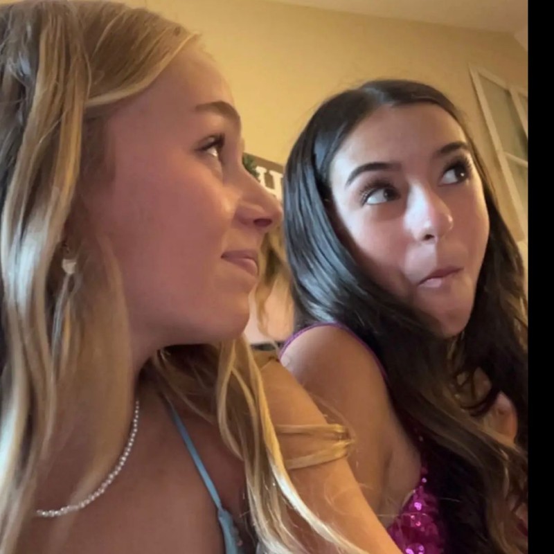 Taylor Defoe (@taylorozo) | Snapchat Stories, Spotlight & Lenses