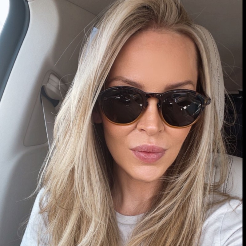 Michelle (@taylorsmichelle) | Snapchat Stories, Spotlight & Lenses