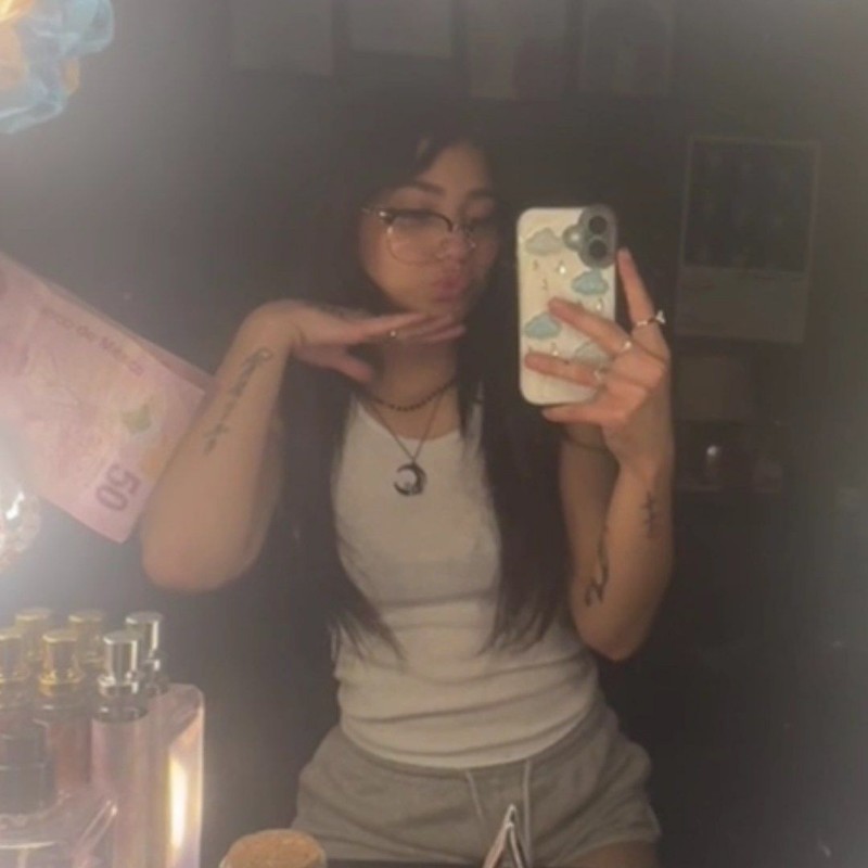 Tay Official ️ (@taynicole02003) | Snapchat Stories, Spotlight & Lenses