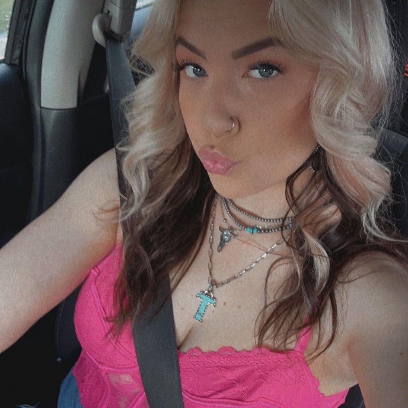 Taylor Ann💓 (@taytay_0701) | Snapchat Stories, Spotlight & Lenses