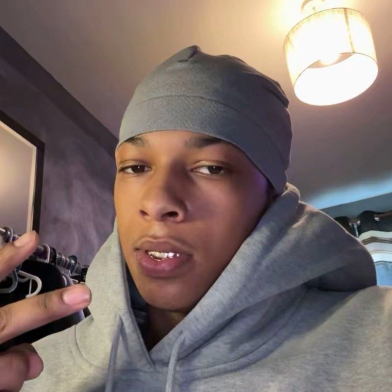 TEE (@tee_official01) | Snapchat Stories, Spotlight & Lenses