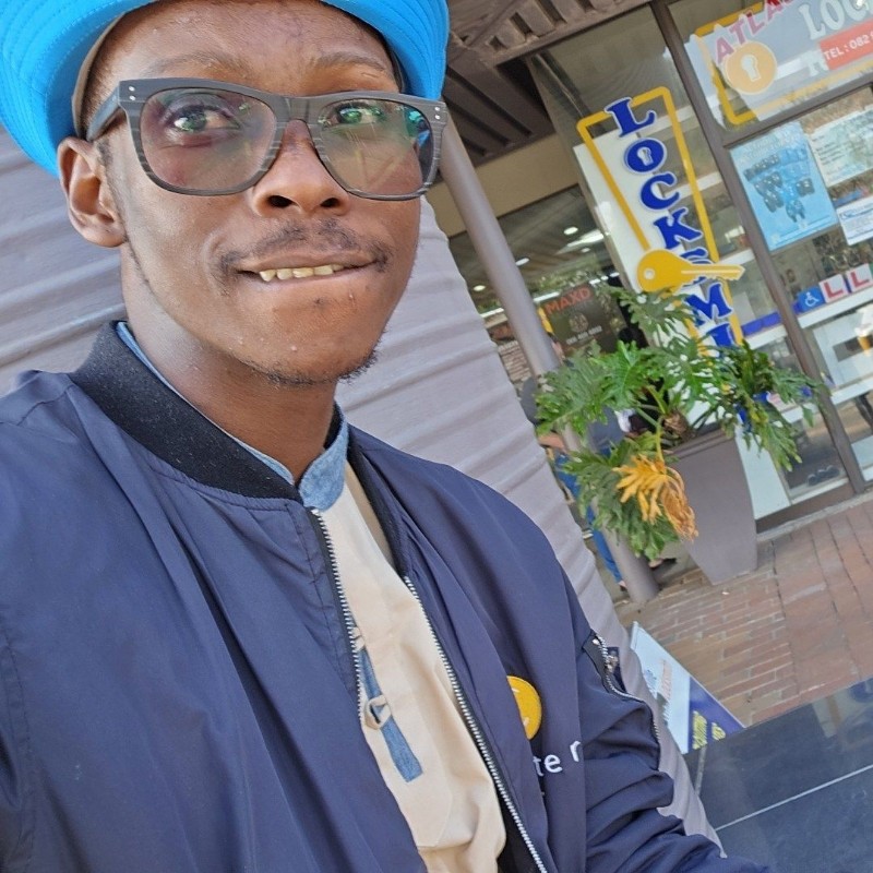 Talent Hajji Phiri (@teepee360) | Snapchat Stories, Spotlight & Lenses