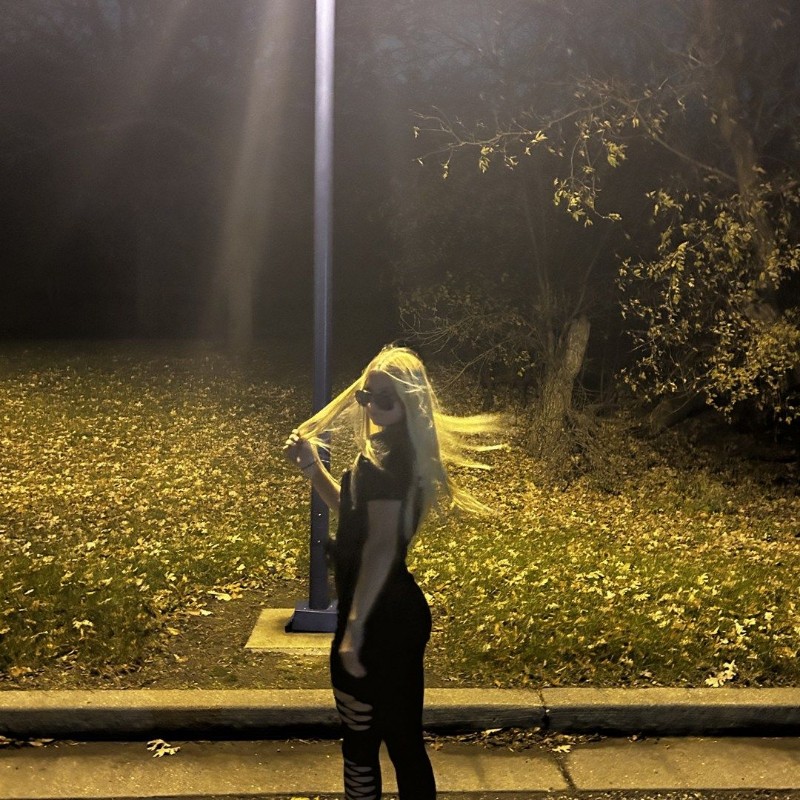 Tess🍒🎱🐆 (@tess_gross) | Snapchat Stories, Spotlight & Lenses