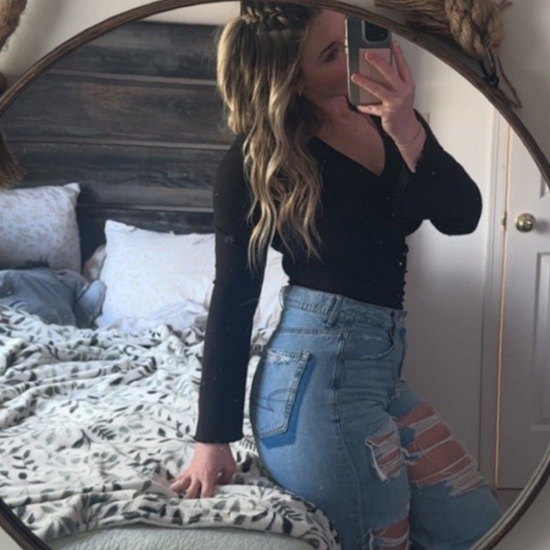 tess! (@tessa.nowling) | Snapchat Stories, Spotlight & Lenses