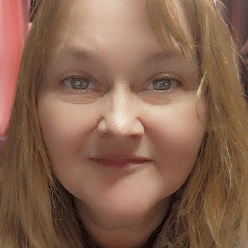 Toni Durfee (@tfrlawtown64) | Snapchat Stories, Spotlight & Lenses