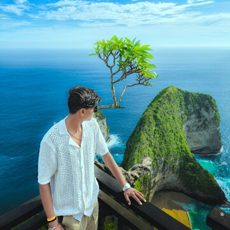 Ayushhh 🍂 (@the_ayushhh12) | Snapchat Stories, Spotlight & Lenses