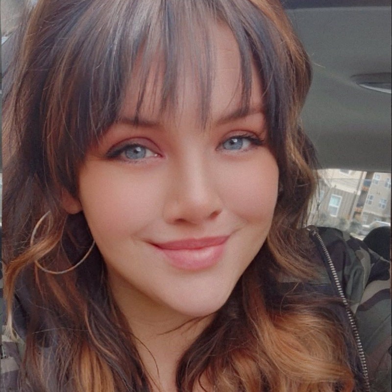 Aly Win (@thealywin) | Snapchat Stories, Spotlight & Lenses