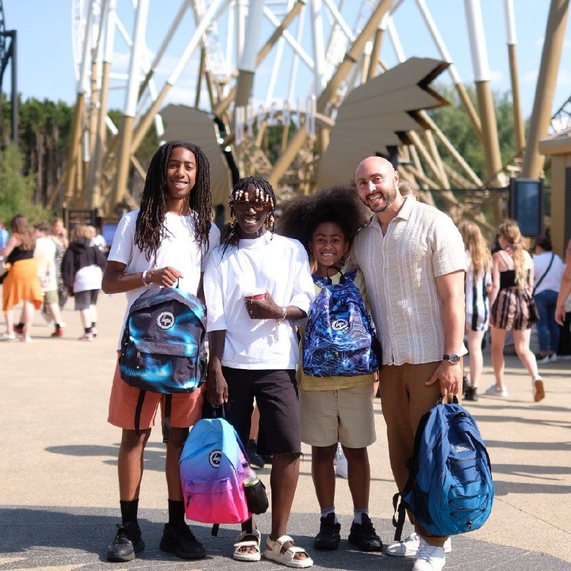 The Ayodi Family (@theayodifamilyy) | Snapchat Stories, Spotlight & Lenses