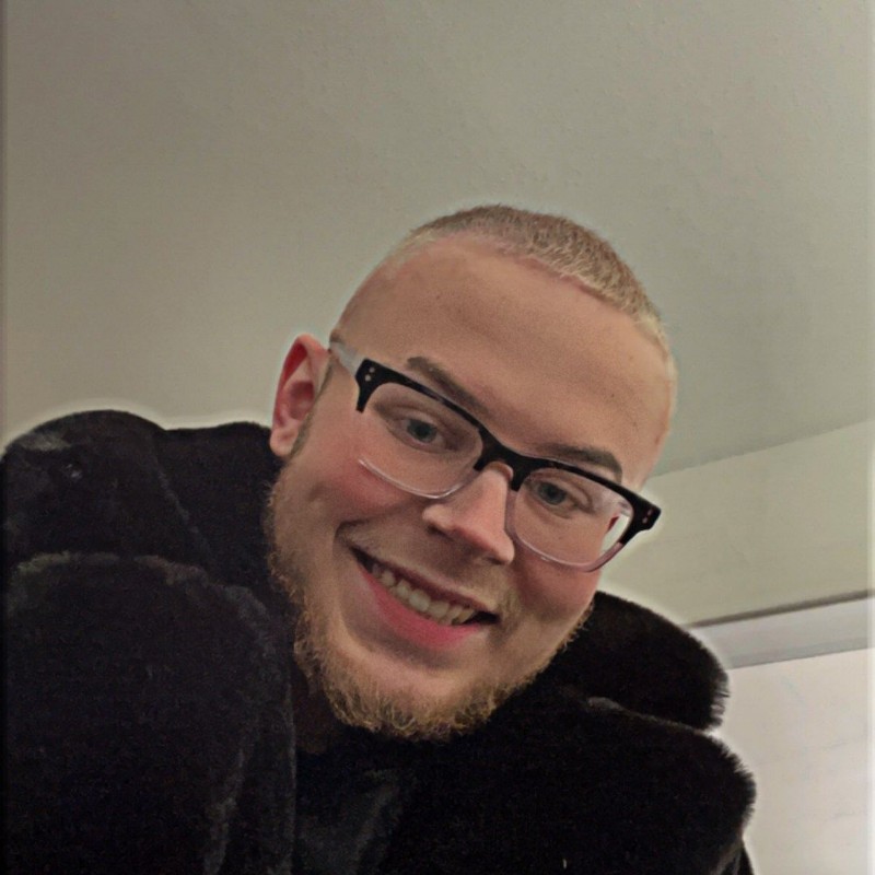 Caine Michael (@thecainemichael) | Snapchat Stories, Spotlight & Lenses