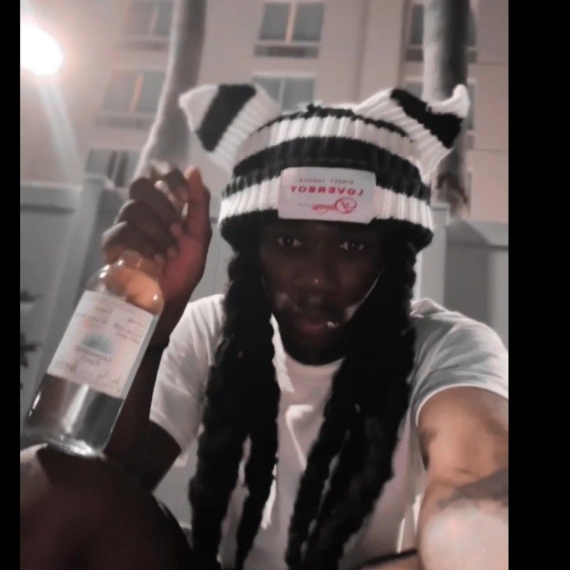 Dreadhead 🖤🌴💤 (@thedreadhead.1k) | Snapchat Stories, Spotlight & Lenses