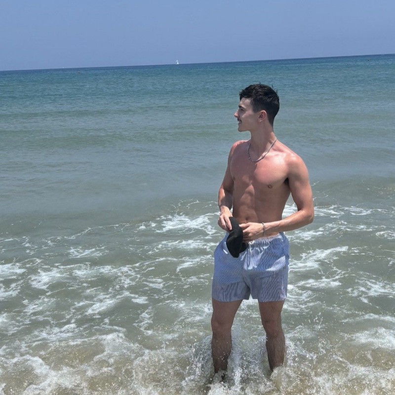 Ethan Michael (@theethanmichael) | Snapchat Stories, Spotlight & Lenses