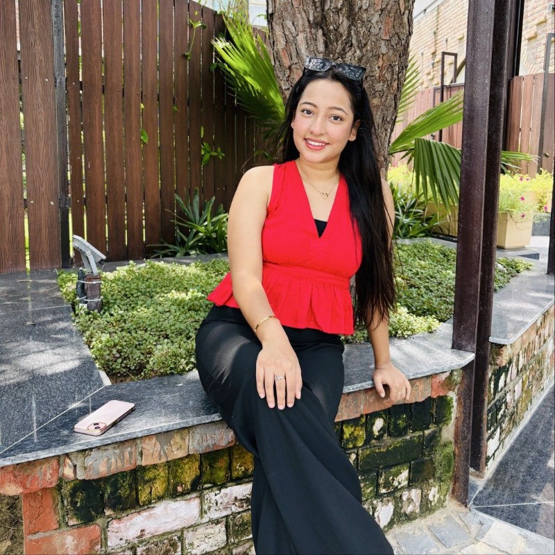 Thehungry Hoppers (@thehungryhopper) | Snapchat Stories, Spotlight & Lenses