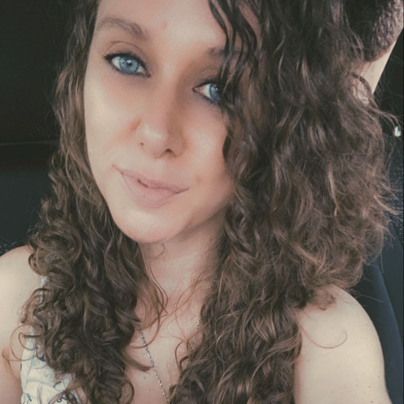 Katie (@themainkatie) | Snapchat Stories, Spotlight & Lenses