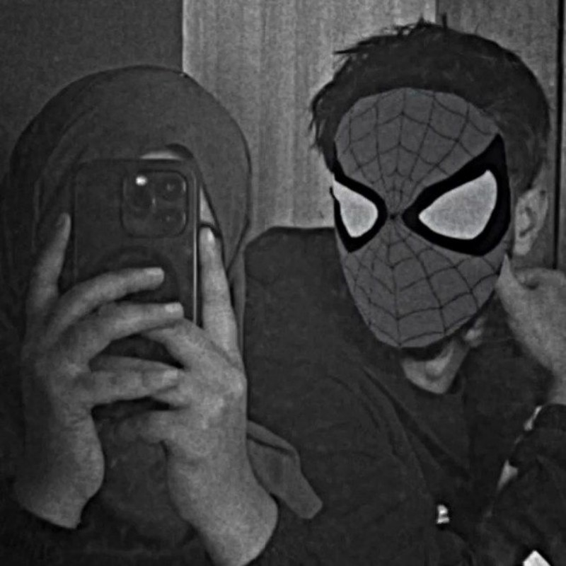 _mrowaiss (@theow_ais) | Snapchat Stories, Spotlight & Lenses