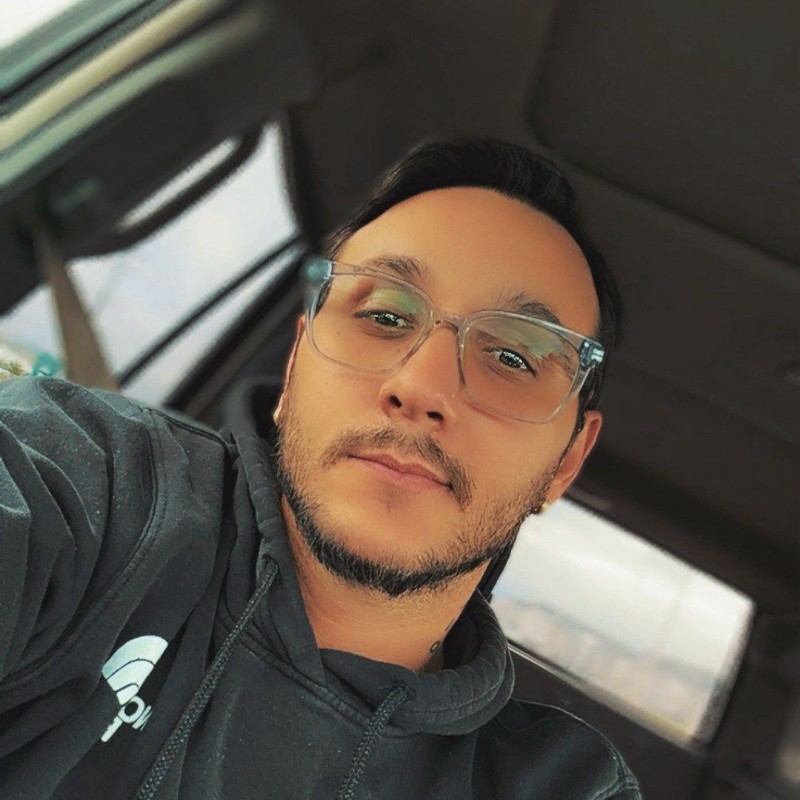 Eric™ (@therealeoc29) | Snapchat Stories, Spotlight and Lenses