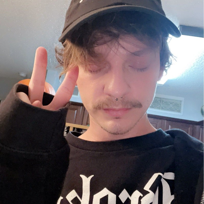 Ryan Wilkey (@thewilkeyway) | Snapchat Stories, Spotlight & Lenses