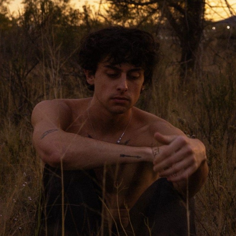 Zach Hood (@thezachhood12) | Snapchat Stories, Spotlight & Lenses