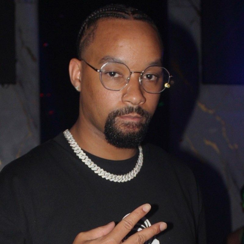 (@thirteenjords) | Snapchat Stories, Spotlight & Lenses