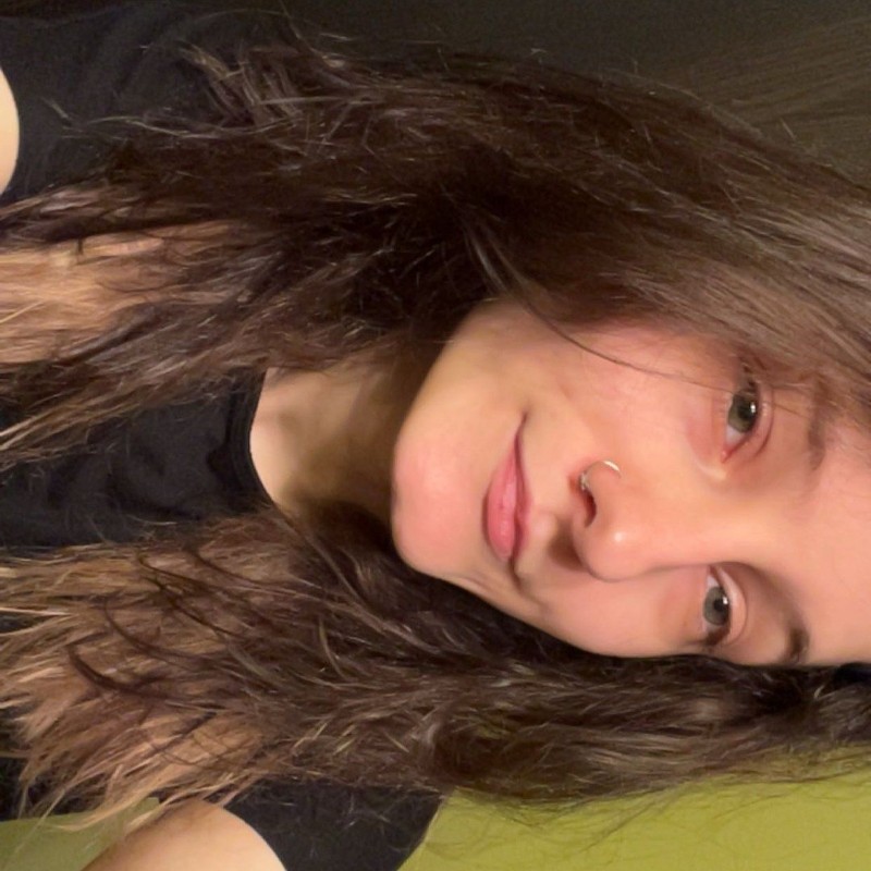 Ur Dads Gf 🥰🥰 (@this.child420) | Snapchat Stories, Spotlight & Lenses