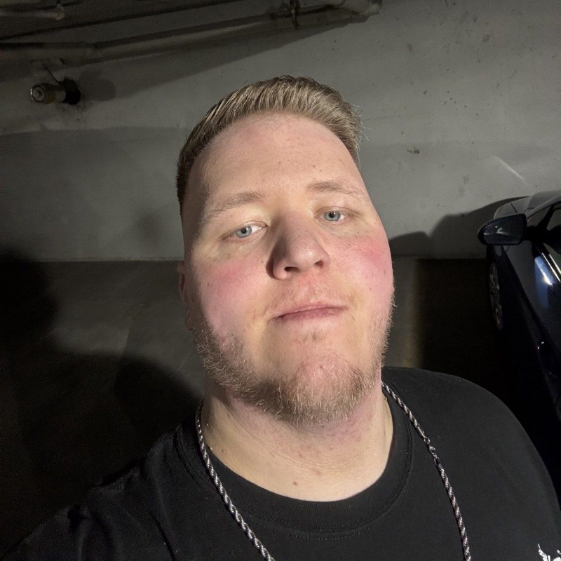 Taylor Lamar (@tijihhh) | Snapchat Stories, Spotlight & Lenses